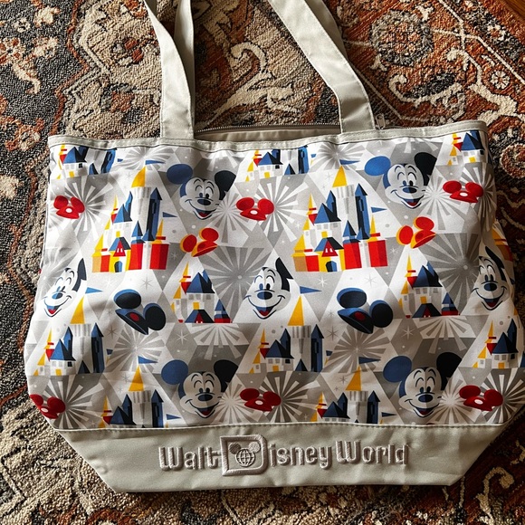 Bags | Walt Disney World Tote Bag | Poshmark